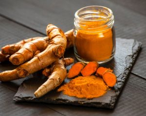 6 Best Powders To Use As Annatto Substitute