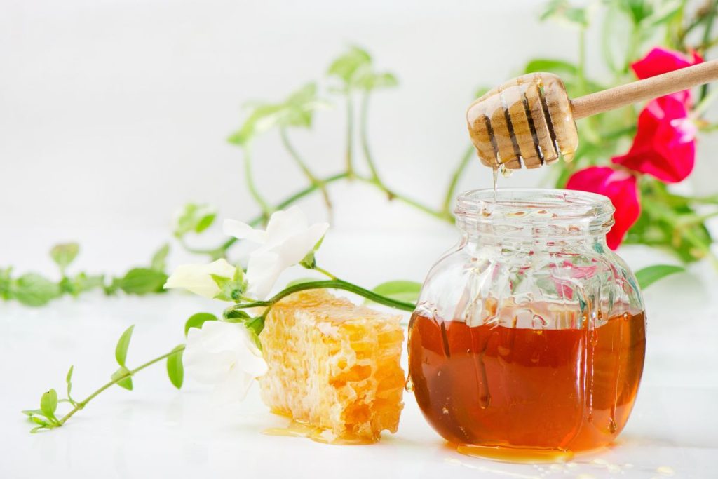 What Is Dry Honey And How To Use It | Spice Gourmand